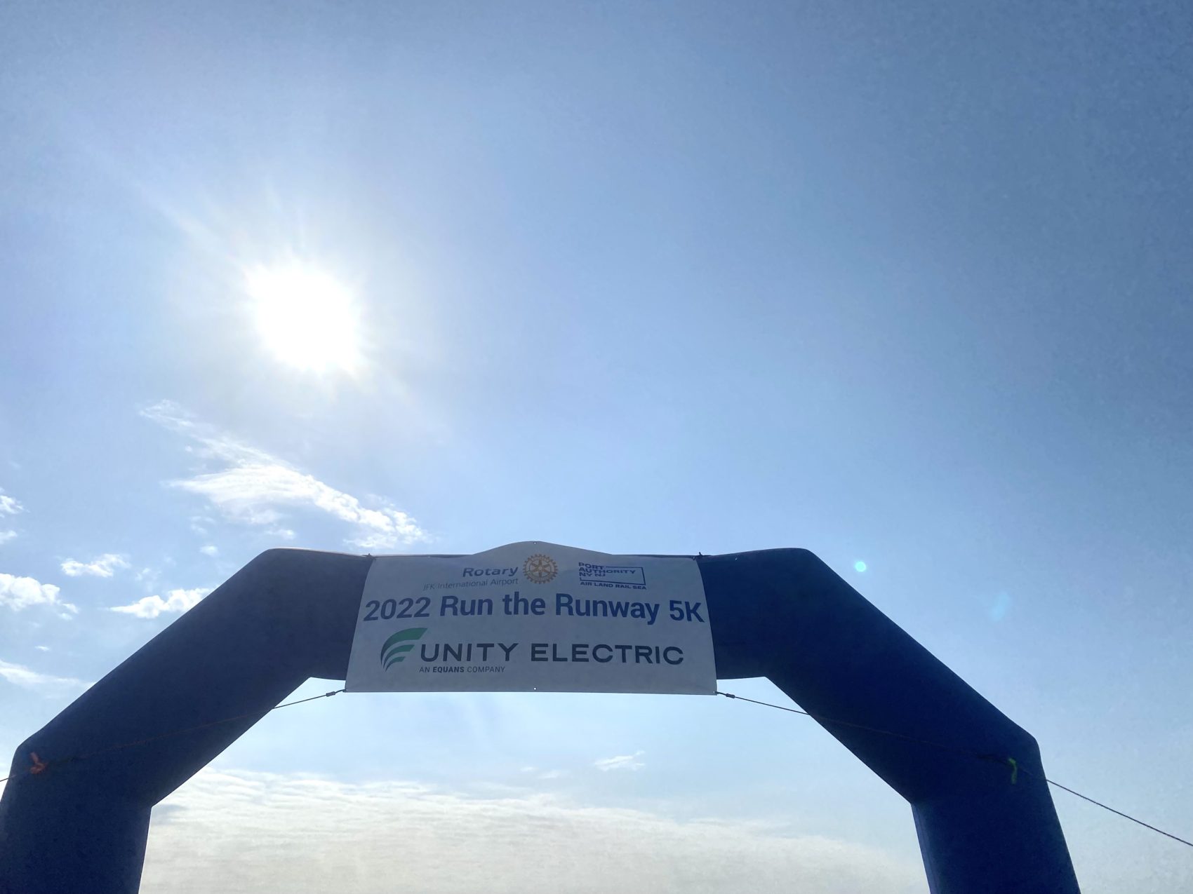 ニューヨーク、JFK空港の滑走路を走れるマラソン大会！JFK Runway 5K Run/Walk | Live and Run in NY ...